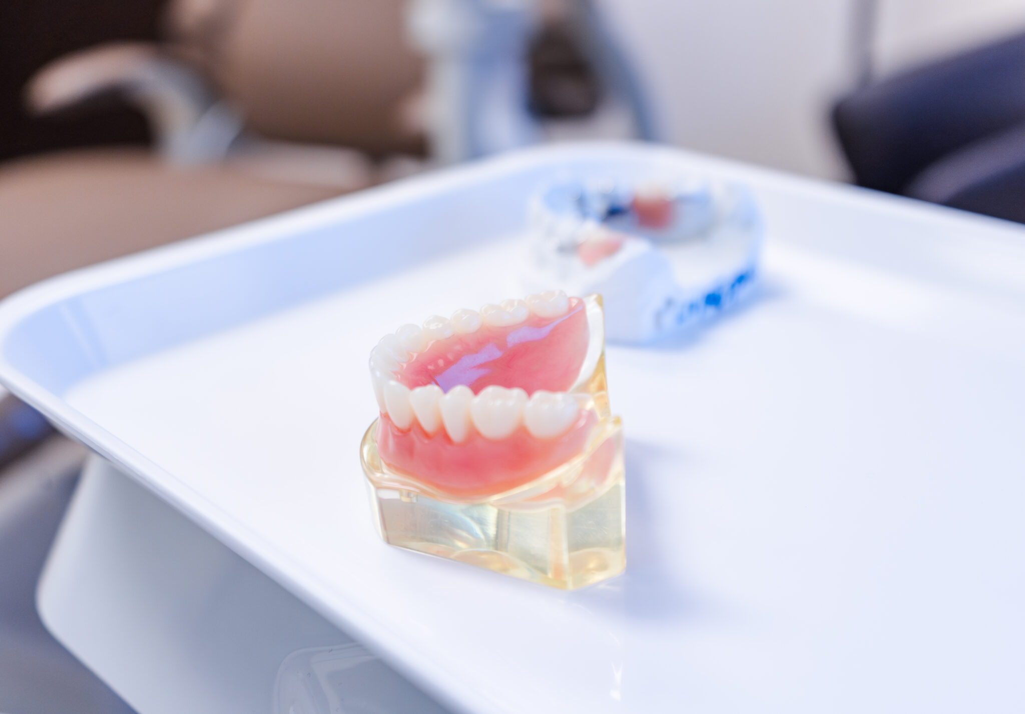 Complete Dentures - Avenida Denture Clinic